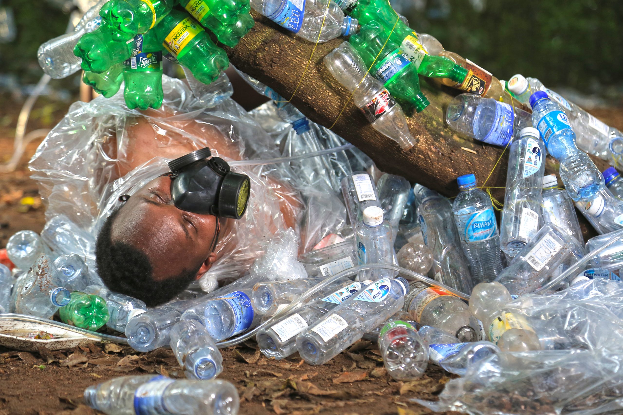 Environmental Dance – Robert Ssempijja